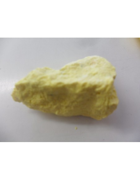 Soufre natif. Il aidera à la dissolution de nos mauvaise pensées.
